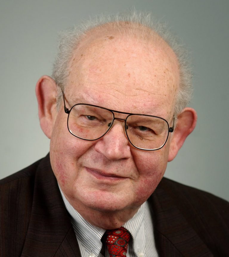 'La Geometría Fractal de La Naturaleza' de Benoit Mandelbrot'The Fractal Geometry of Nature' by ...